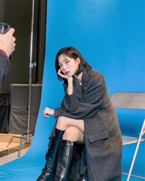 더 패뷸러스 채수빈 청순 미모에 시크美 장착 네이트 연예