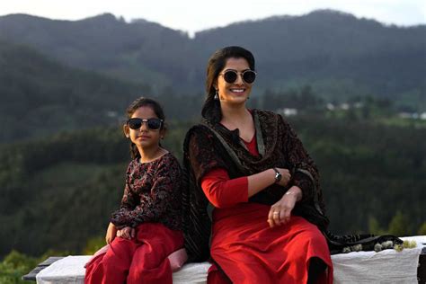 Sabari Movie Stills And Gallery Chennai365