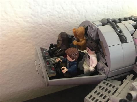 Cockpit Mod For The 75192 Ucs Falcon Rlego