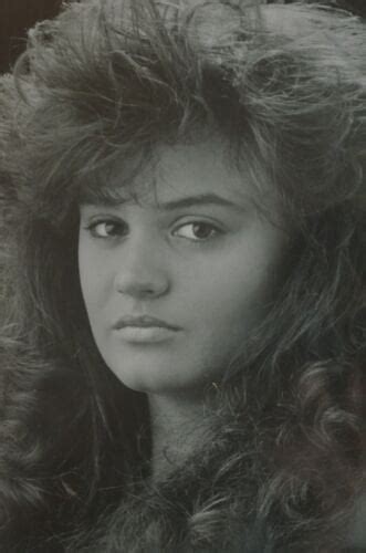 Vintage Lynette Paradise 8 X 10 Actress Headshot Photo Print R