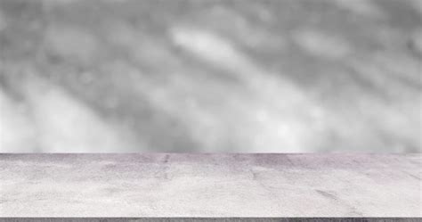 빈 회색 시멘트 테이블 스튜디오 룸 내부 오래된 표면 콘크리트 거친 벽 그림자는 배경을 남깁니다 빈 선반 바닥 건설 디스플레이 몽타주 텍스트 프레젠테이션을 추가할 수