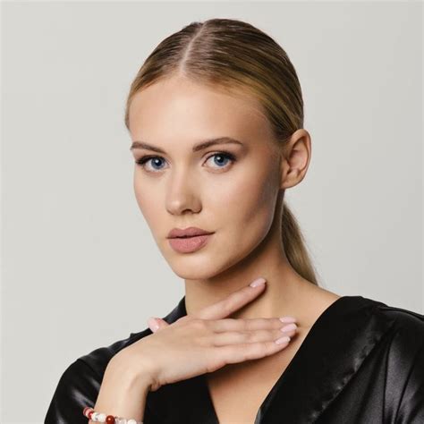 Juli Juli Potapova On Threads