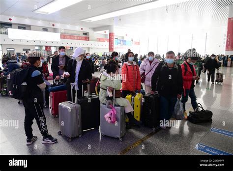 On The First Day Of The Spring Festival Travel Rush Jinhua Railway
