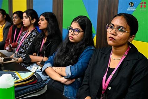 Design Aspirants Have An Informative Session With Ms Garima Ghai Jd