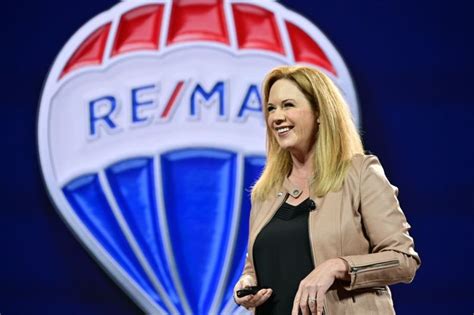 Hey Kc Agents Remax President Amy Lessinger Leads They Way This Fall