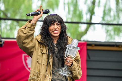 ‘incredibly Happy Eurovision Winner Loreen Returns To Sweden