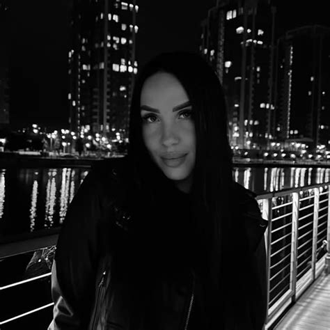 Lilimaz • Threads Say More