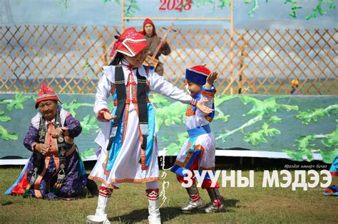 ФОТО “Соёлын наадам” морьтны гайхамшиг шоу үзүүлбэр язгуур урлагийн тоглолтуудаа сонирхуулав