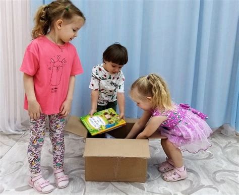 Юные томичи делятся новогодним настроением со сверстниками из Запорожья В детском саду № 100