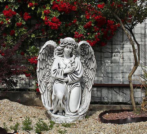 Садова фігура Ангел із серцем 76х60х60 см Id 1737774754 цена 8875 ₴ купить на Prom Ua