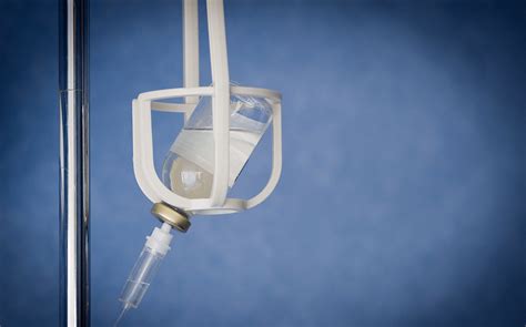 往静脉输入多少空气才会致死？ 血管 输液管 患者