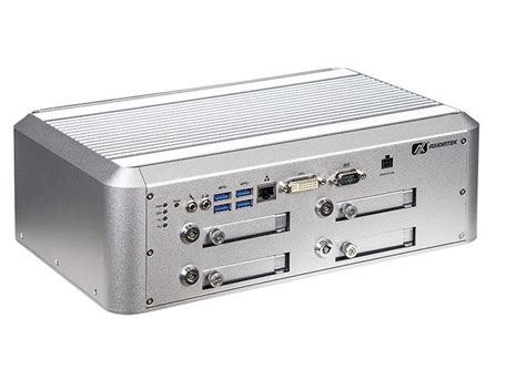 Fanless Embedded Vehicle Railway And Marine Pc With Four Isolated Can Bus Ports Copperhill