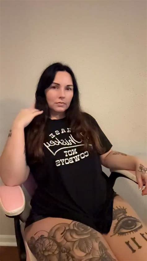 Danie👑 Danielle 1111 • Instagram Photos And Videos