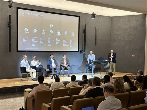 Informaticapartneracademy Mdm Saas Datamanagement Collaboration