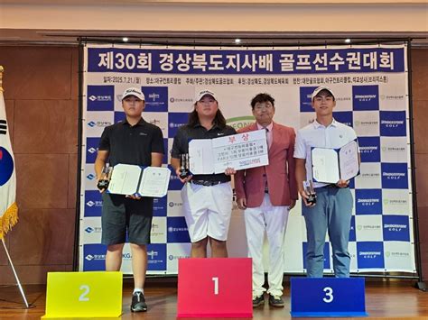 대경문화예술고등학교 🎙️ 방송연예학부 현장수업 스케치📸 방송연예학부 Mou 체결기관 Add 실용음악 레코딩 스튜디오에서 발성 과목의 녹음 수업이 진행되었습니다