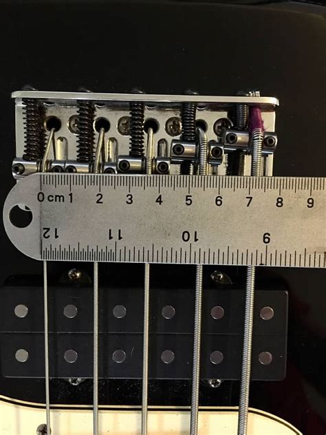 Fender V String Spacing