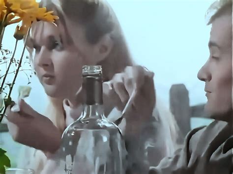 Under Table Footjob Gwen Summers Eporner