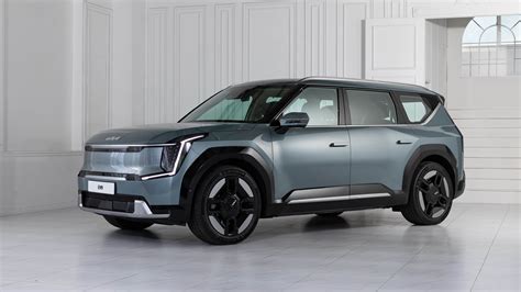 New Possibilities Of An Electric Suv The Kia Ev9 Delivering An