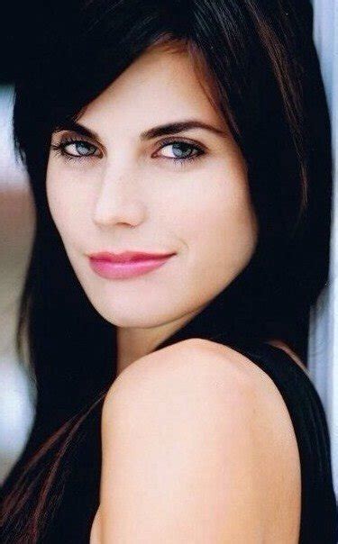 Megan Orys Enigmatic Smile Beautyfan