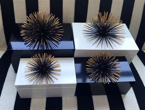 Chic Lacquer Boxes With Bronze Sea Urchin Decorations In Choice Of