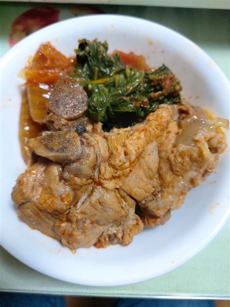 돼지등뼈김치찜~