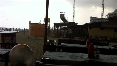 Дъждовен ден в слънчев бряг Youtube