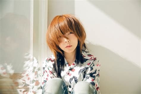 Aiko、ニューシングル「青空」は澄みわたった鮮やかジャケット Barks