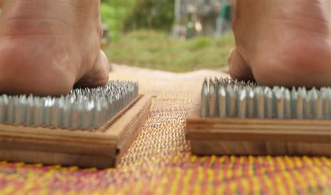 Купити дошку Садху з динамічними цвяхами в Україні