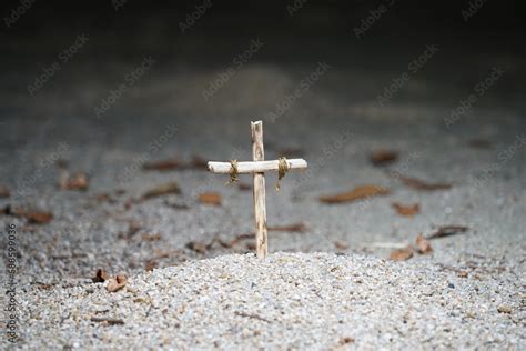 Стоковое фото «부활절 사순절 성금요일 십자가 부활절 배경이미지 예배이미지 사순절예배이미지 부활절예배이미지 부활절영상 사순절영상 십자가배경화면