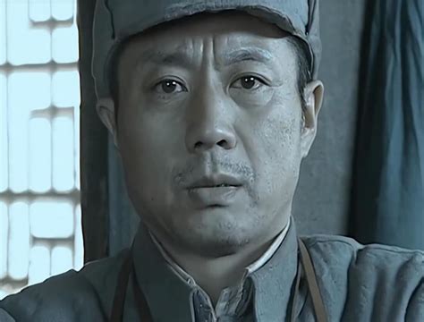 《亮剑》孔捷大结局：指挥炮群打胜仗，将李云龙和赵刚孩子抚养成才腾讯新闻