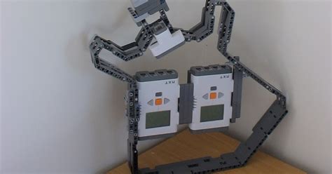 LinearActuator S MINDSTORMS NXT Blog LA S NXT Guitar