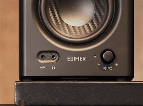 Buy The Edifier Mr4 4 2 Way Powered Near Field Studio Monitor Speakers