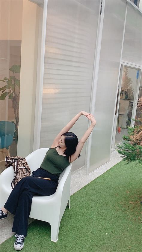 ෆ 제로 ෆ 잔망루피팝업스토어 💕 잔망루피 팝업 보고 왔지롱 빙글빙글 돌아가는 회전 루피도 보고 테니스루피도 보고 그린 너무 잘어울림 🍀 사랑스럽게 핑크로