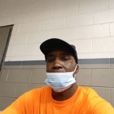 Milan On Twitter Ass Or Titties Https T Co LkosAsKKmk Twitter