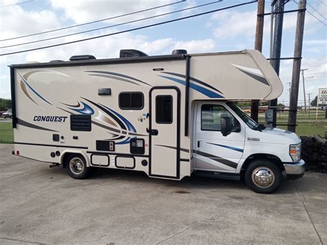 Class C RV With Full Wall Slide Out Campers Rent