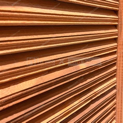 เกล็ดจั่วระบายอากาศคู่ Kp ขนาด 40 X 3 X 60 ซม ไทวัสดุ