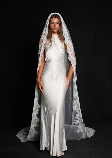 Royal Lace Veil Single Tier Cathedral Length Calily Bridal