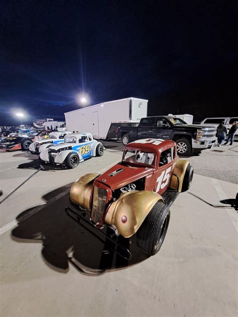 can someone remove the shadow that my body casted on the ground and the front left fender also