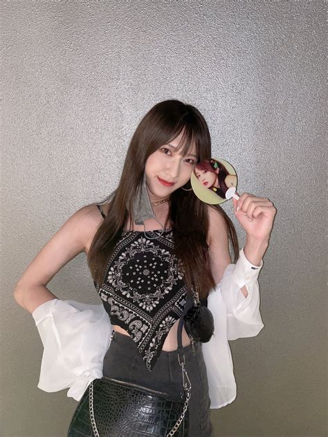 けいぴー On Twitter 🤍exid Japan Final Live Tour🤍 世界一大好きなハニ様。。。 いっぱいレスしてくれ