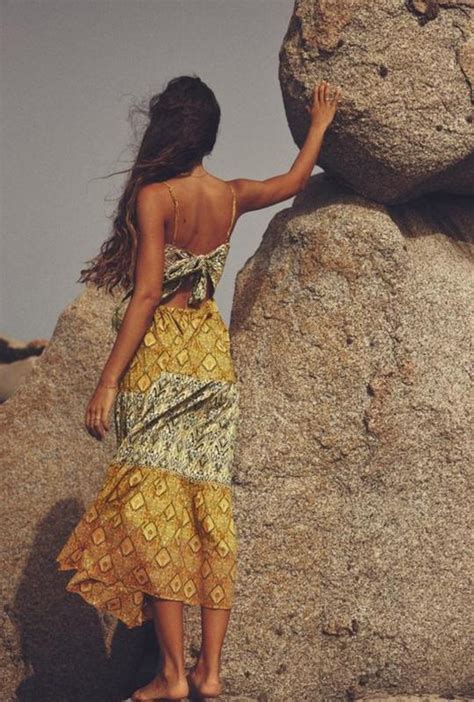 Чудова літня сукня — ціна 1350 грн у каталозі Сукні міді Купити жіночі речі за доступною ціною