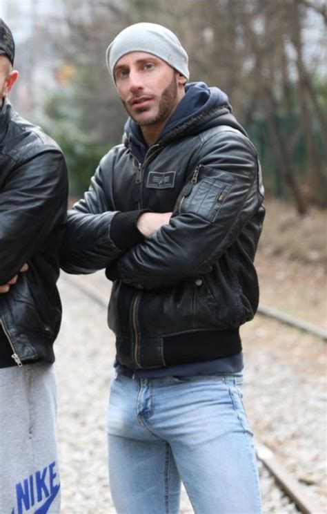 Bulge Spy Cam On Tumblr