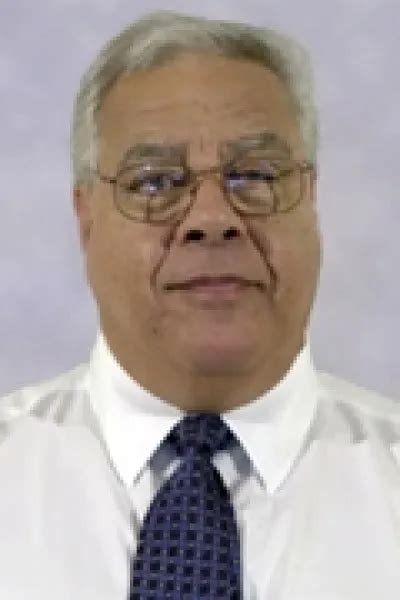 Mohamed Saif College Of Veterinary Medicine