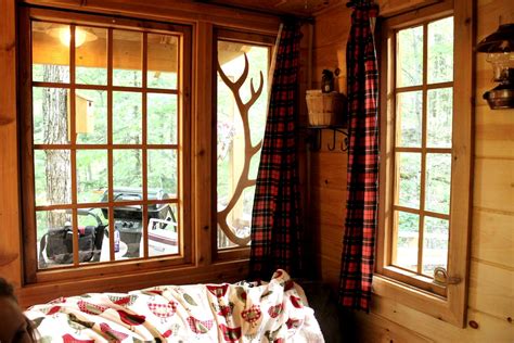 Magical Tree House Rental In The Woods Near Syracuse For Glamping Lafayette New York