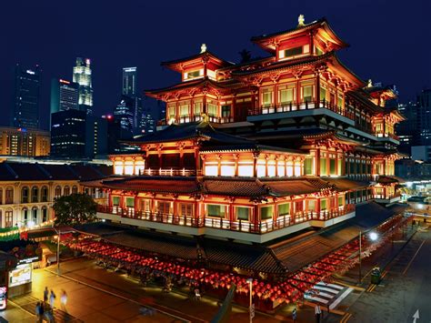 图片素材 佛牙遗物寺 新加坡 唐人街 佛教 晚 灯光 旅游景点 祈祷 宗教 建造 金融区 建筑 城市的 镇 店