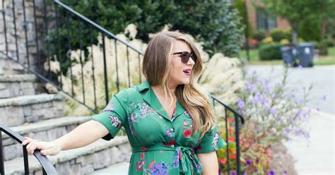 Fαshiση Gαlαxy 98 ☯ Plus Size Floral Dress