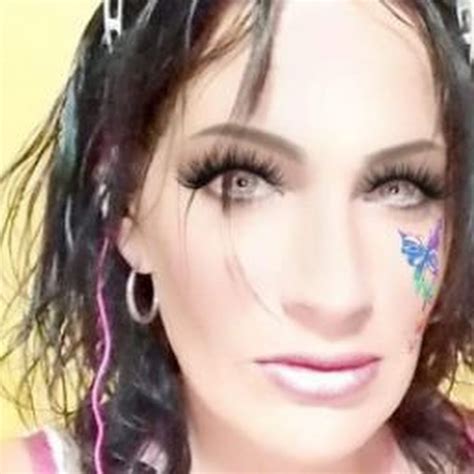 Leslie Davidson Youtube