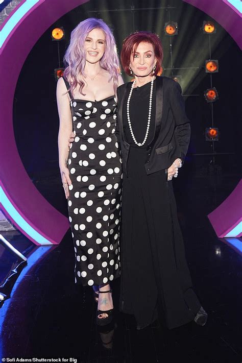 Kelly Osbourne Shows Off Dramatic Weight Loss In Stylish Polka Dot