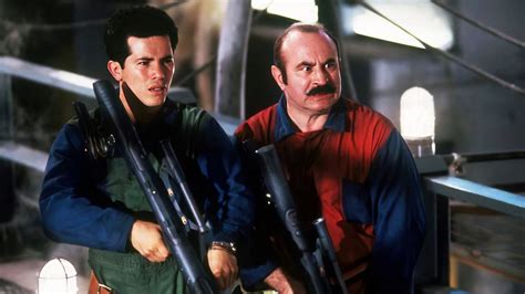 Photo De John Leguizamo Super Mario Bros Photo John Leguizamo Bob Hoskins Photo 6 Sur 71