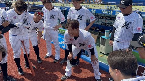千葉ロッテマリーンズ 広報室 On Twitter 昨日に引き続き、本日の円陣も 柿沼友哉 選手！ チームに気合が入りました！さぁいこー