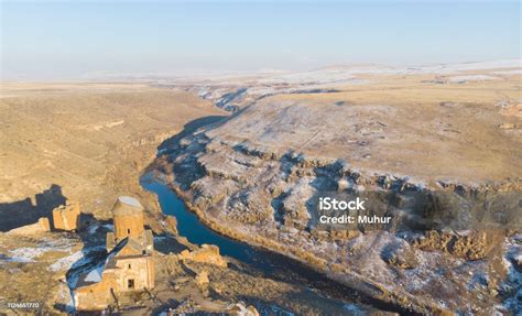 그리고 파 멸입니다 애니 유적 애니 망 쳐 하 고 무인 중세 아르메니아 도시사이트입니다 터키 카 르 스 지방에에서 위치 해 있습니다 0명에 대한 스톡 사진 및 기타 이미지